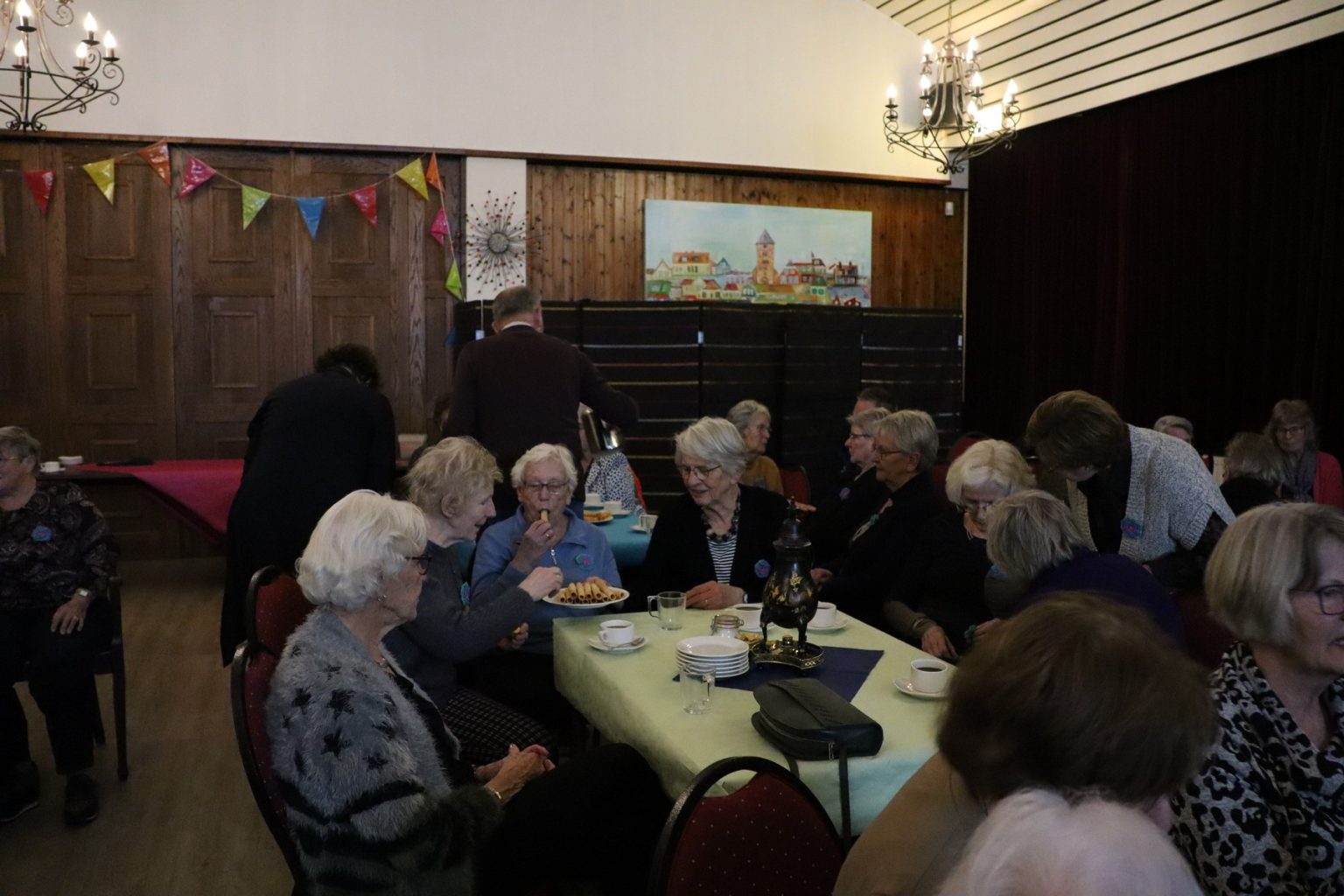 Vries.nu » 95 jaar “Vrouwen van nu afdeling Vries”